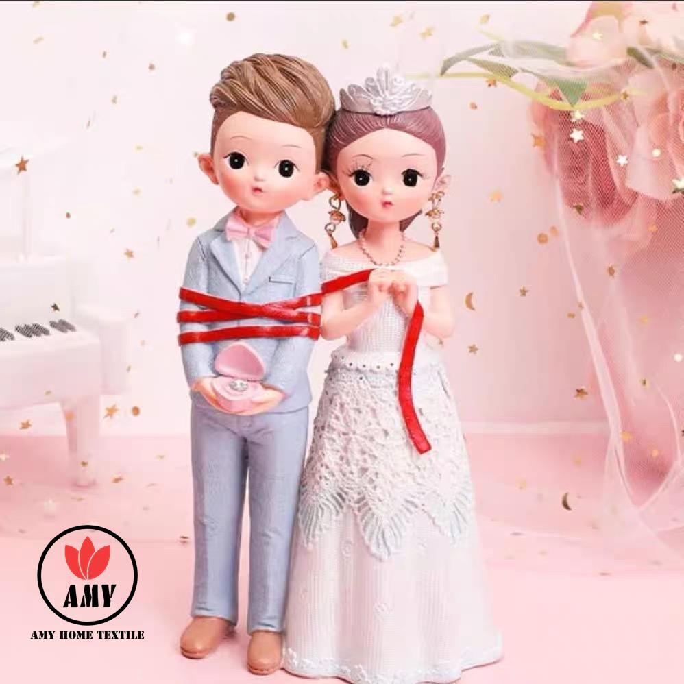 Bride and Groom Wedding Couple Statue, Creative Resin Crafts Sweet and ...