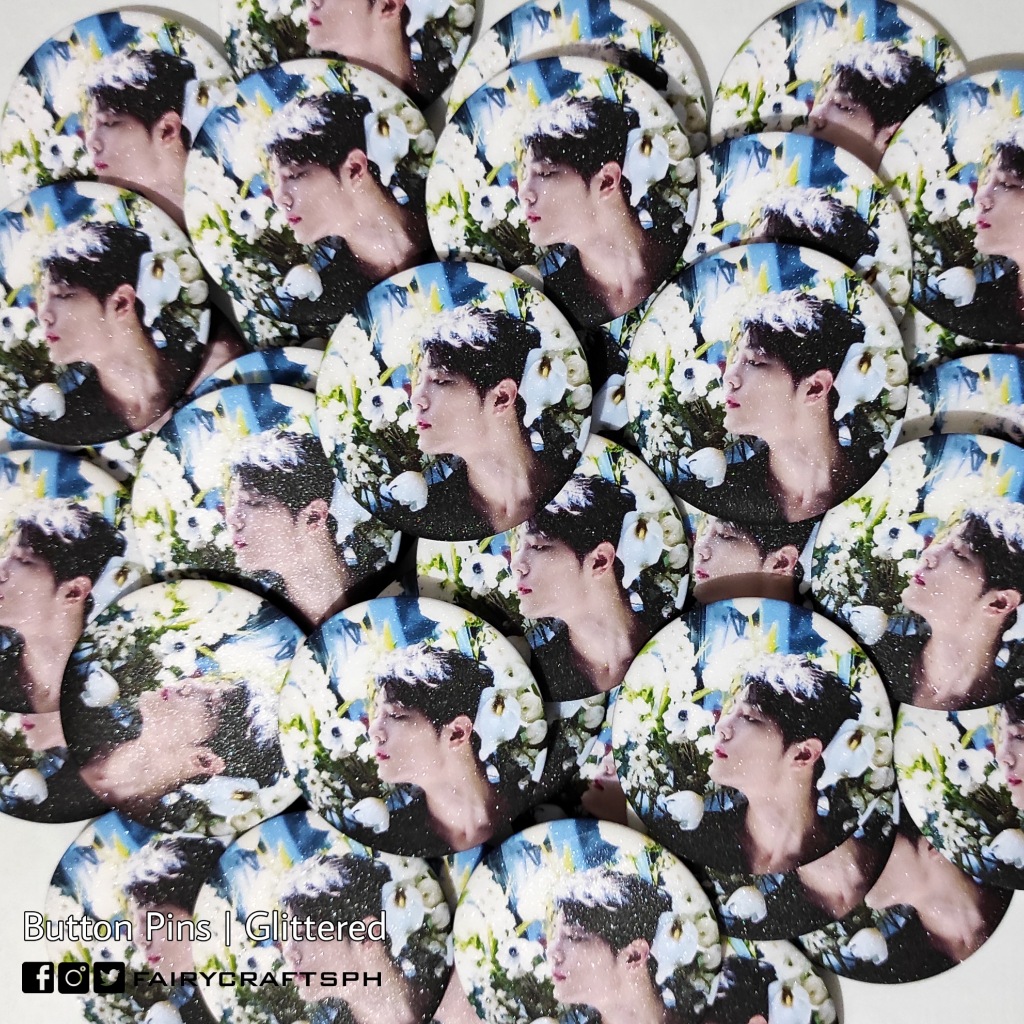 [GLITTER | MATTE] BUTTON PIN/ ROUND BADGE (Customized) | Shopee Malaysia