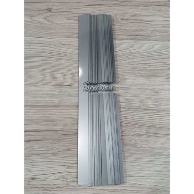 Calendar Metal Clip/ Slide set of 500 pcs. in sizes given | Shopee Malaysia