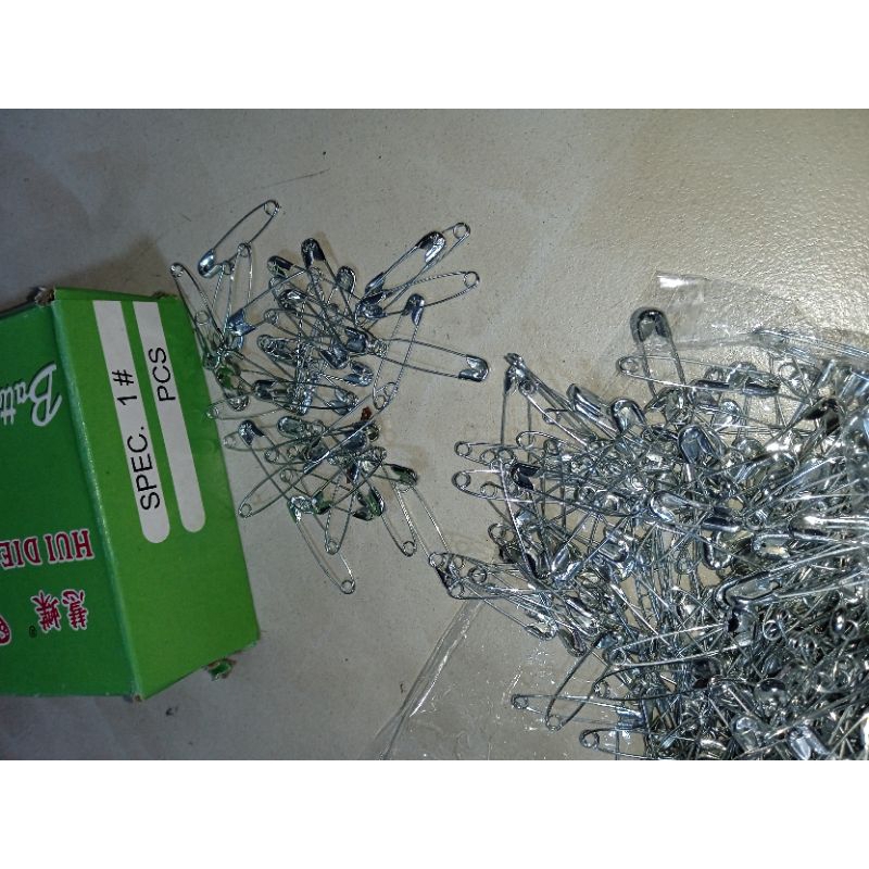 Safety Pins 1 Per Box | Shopee Malaysia