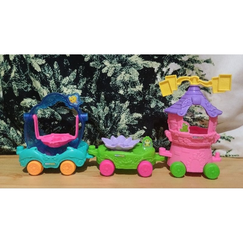 Fisher-Price Little People Disney Princess Parade Float Ride | Shopee ...