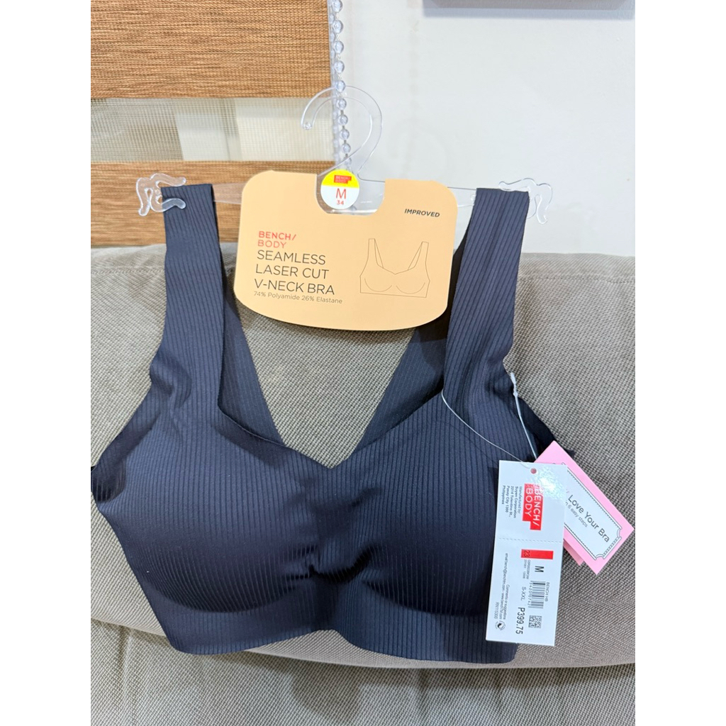 seamless laser cut v-neck bra!!!bench/body | Shopee Malaysia