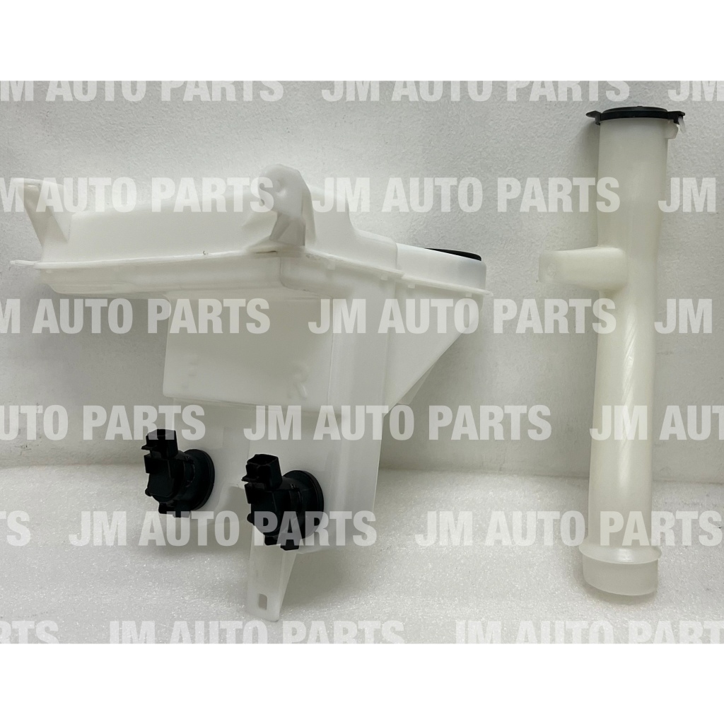 Toyota Innova 2012 - 2015 Double Windshield Water Tank Windshield ...