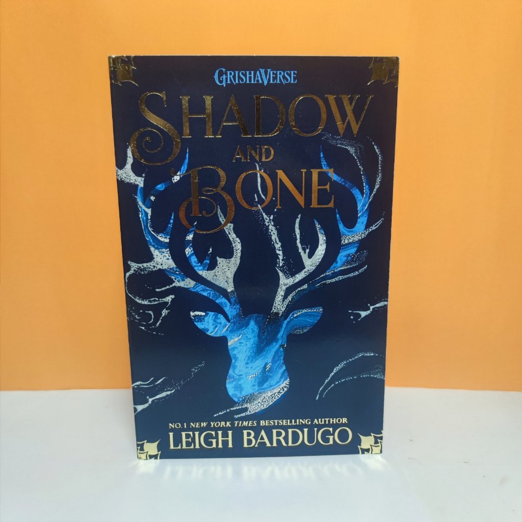 Shadow and Bone by Leigh Bardugo (Secondhand Preloved Book) | Shopee Malaysia