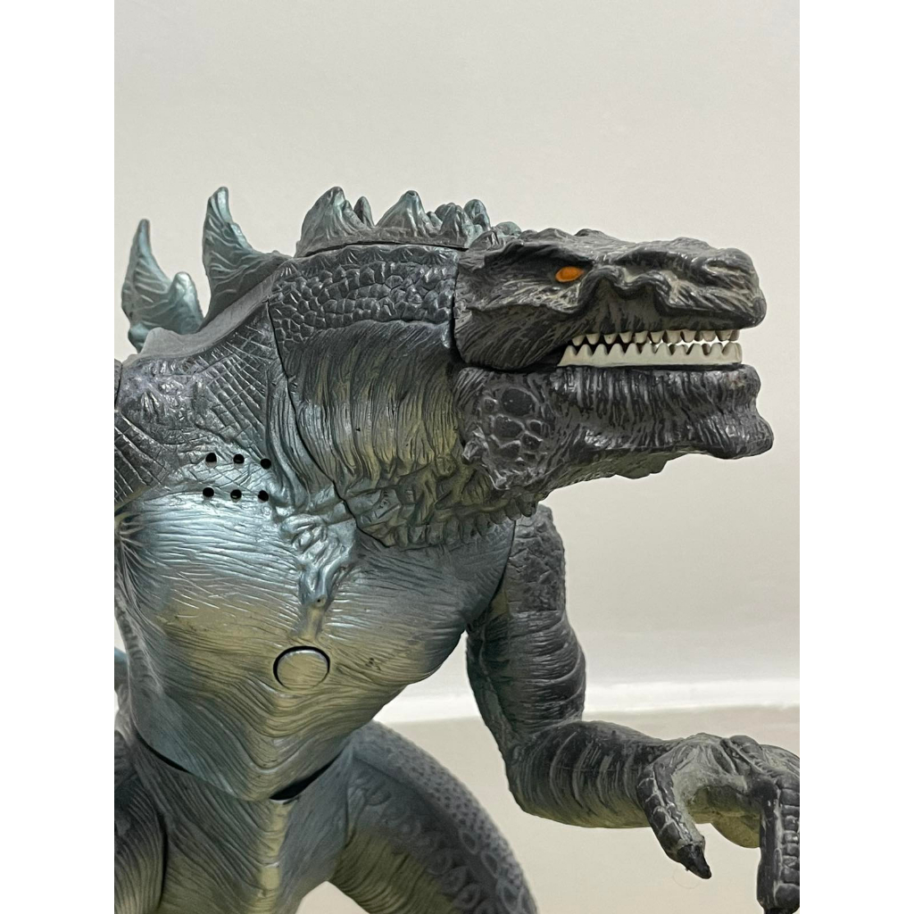 1998 Toho Trendmasters - Godzilla - 11" Animatronic Electronic Roaring ...