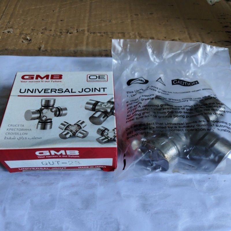 GMB GUT-23 CROSS JOINT ASSEMBLY TOYOTA HILUX LN60/YN60/ INNOVA/FORTUNER ...