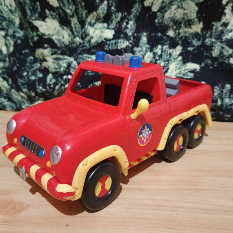 Fireman Sam Fire Truck with Sounds | Shopee Malaysia