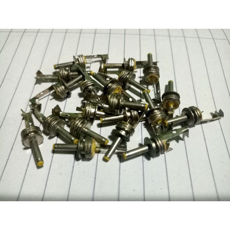 Crown Plug mini & big with tail per 1pc. | Shopee Malaysia