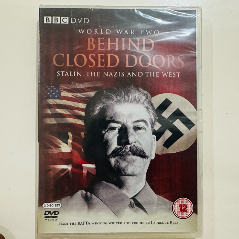 World War Two Behind Closed Doors | Shopee Malaysia