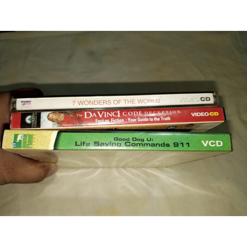 Used VCD Disk Discovery Adventure Seven Wonders of the World Davinci Code Deception training Dog ...