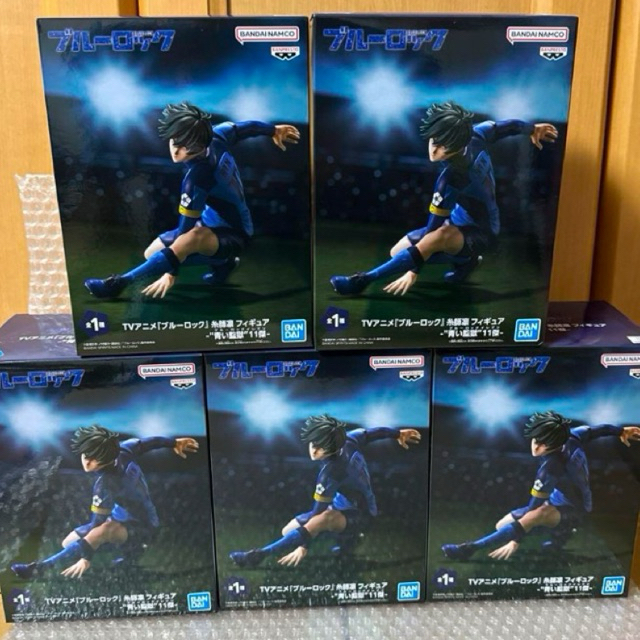 Blue Lock Rin Itoshi figure - "Blue Prison" | Shopee Malaysia
