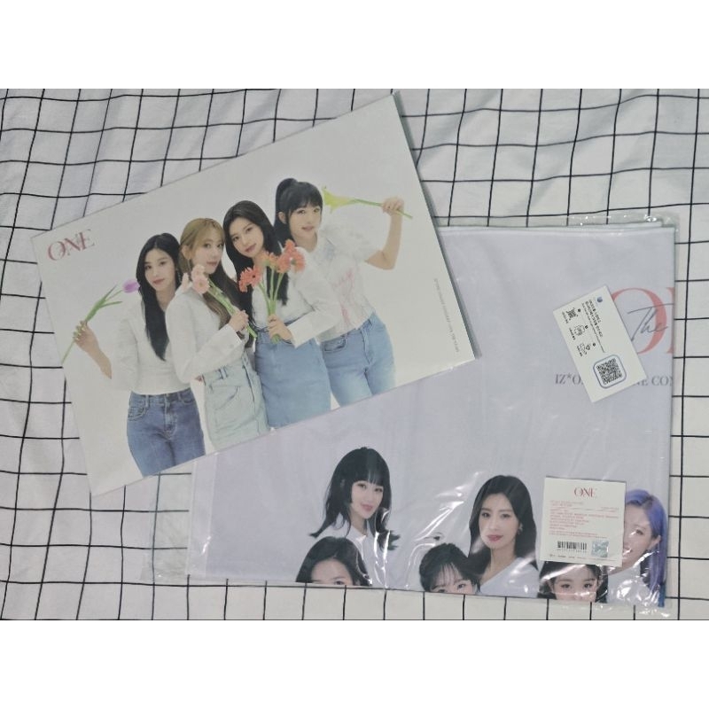 [OFFICIAL] IZONE ONE THE STORY FABRIC POSTER SET | Shopee Malaysia