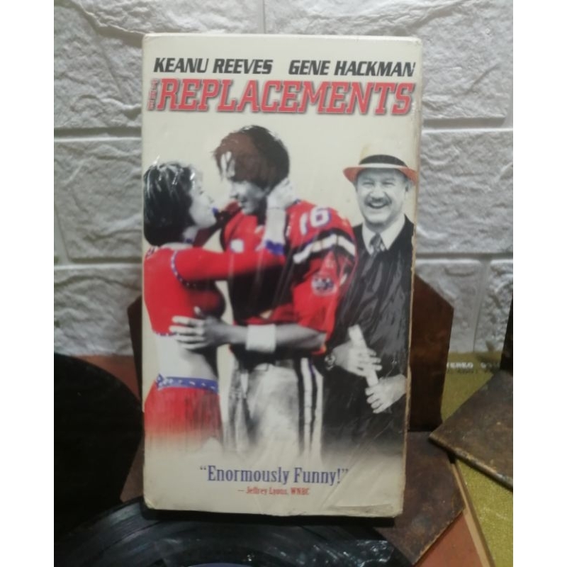 Vintage VHS Video Tape (Sealed) THE REPLACEMENTS Movie Film 2000 KEANU ...