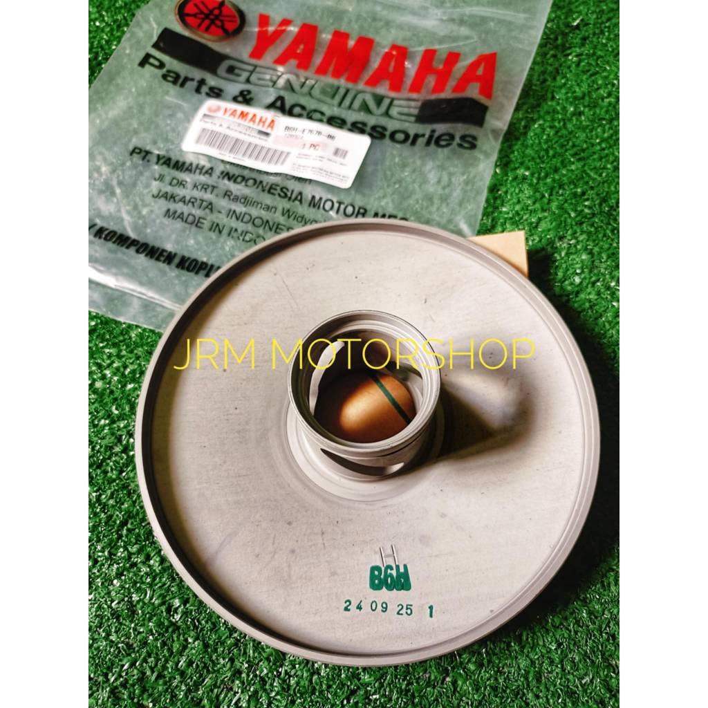 R9 B1 B6H-E7670-00 female torque drive secondary sliding sheave NMAX V2 ...