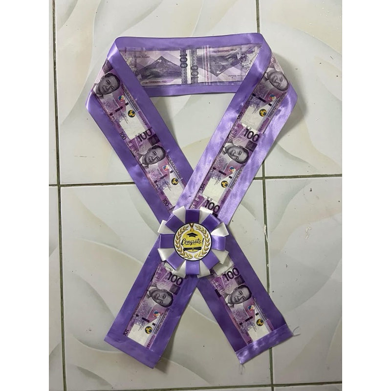 Money sash garland for graduation 2025 | Shopee Malaysia