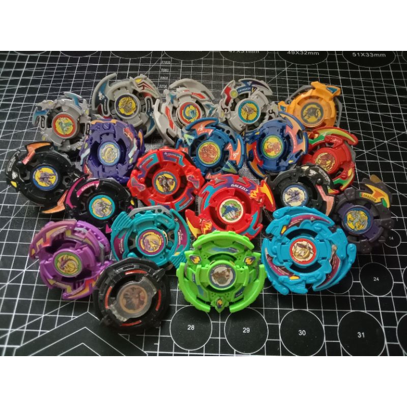 1st gen beyblade takaratomy | Shopee Malaysia