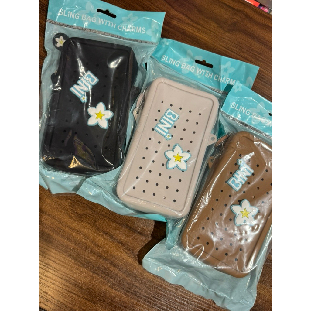 National Bookstore x BINI Sling Bag (NBS BINI Bag) | Shopee Malaysia