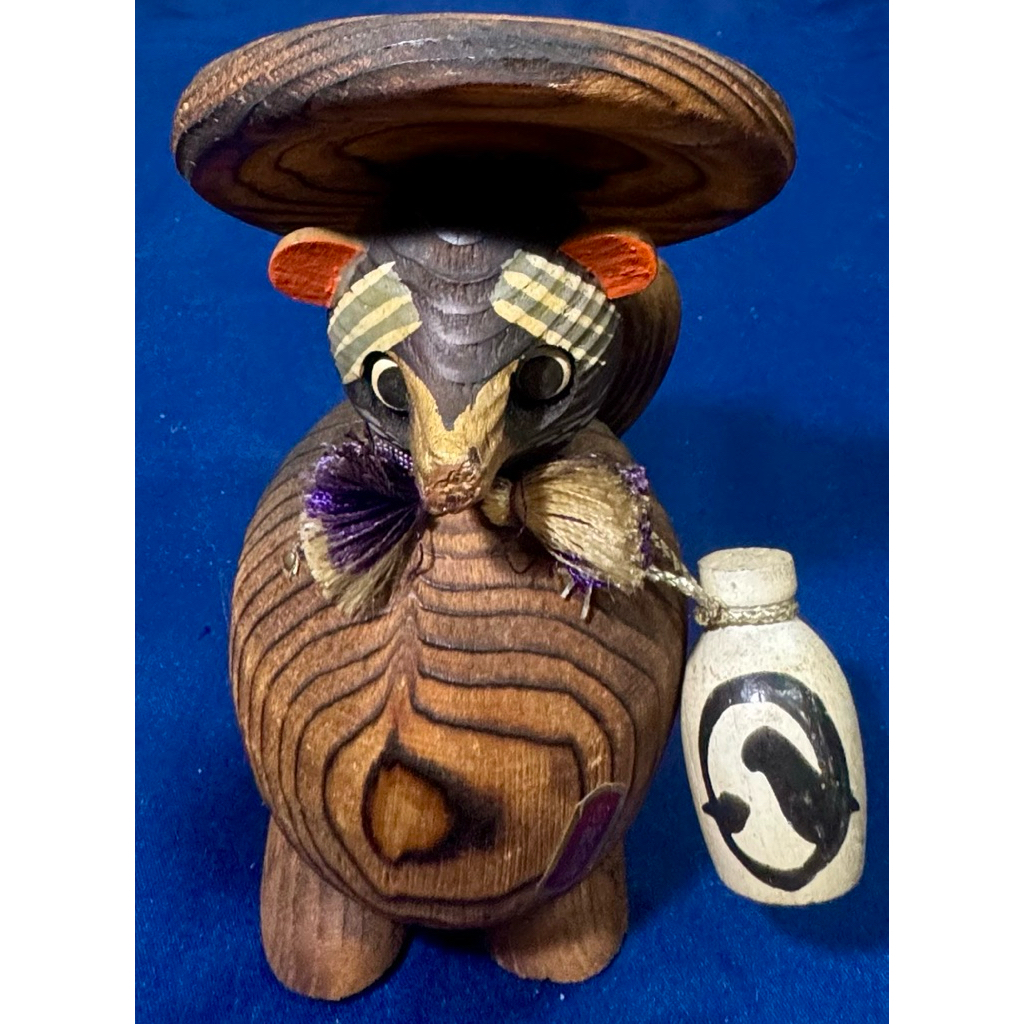 Vintage Japanese wooden tanuki for good luck and fortune, Preloved ...