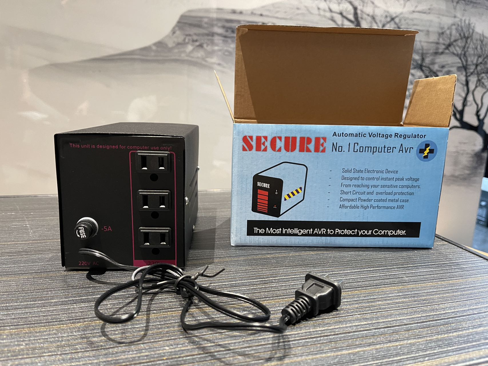 SECURE AVR 500w 220v Automatic Voltage Regulator Computer Avr | Shopee ...