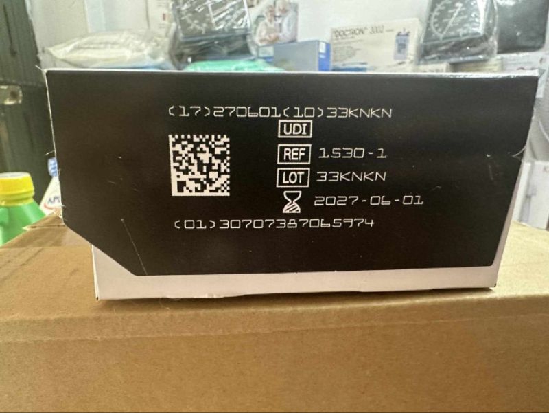 3M micropore 1inch sold per box (12rolls) | Shopee Malaysia