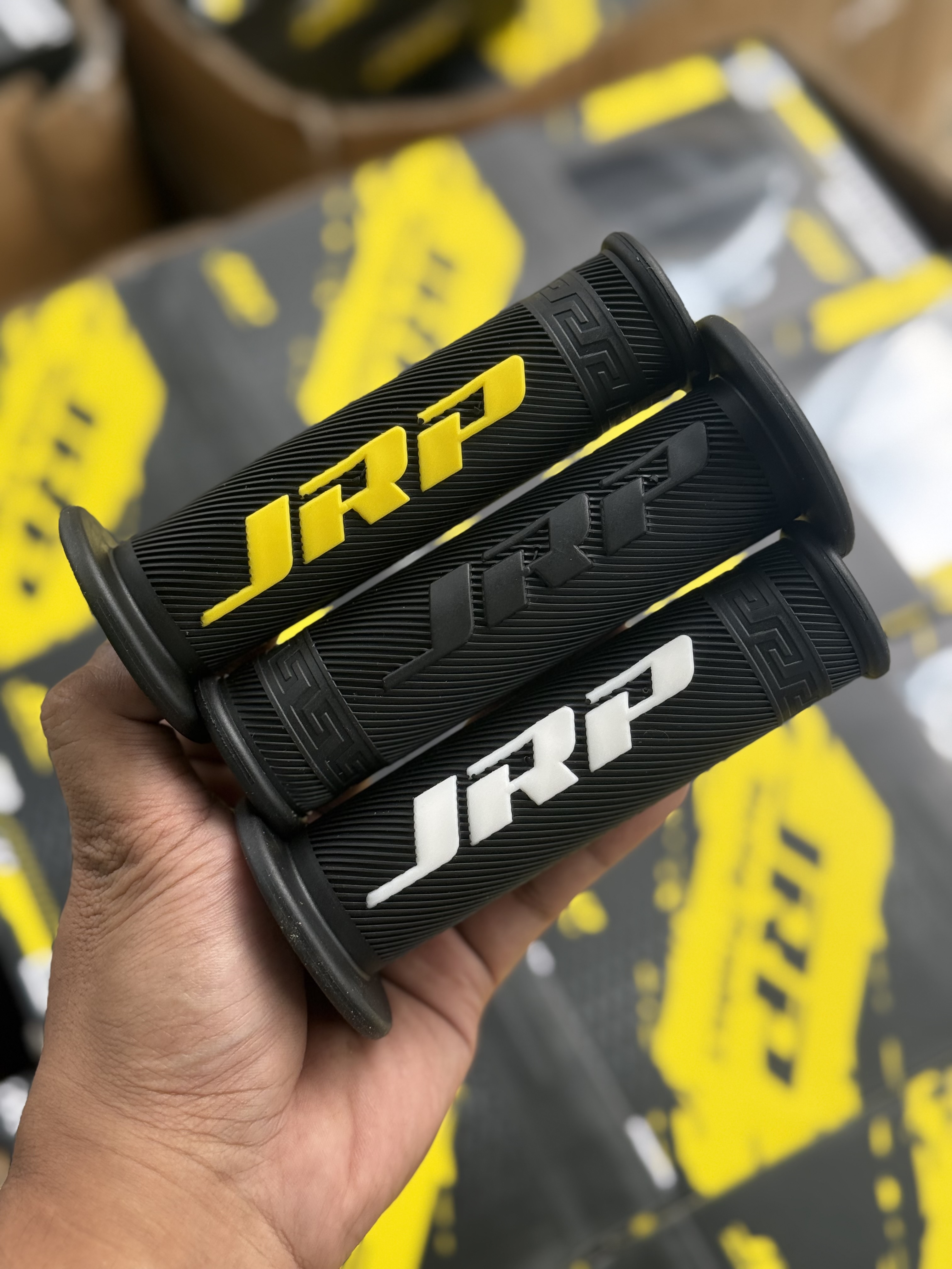 JRP HANDLE GRIP V2 ORIG FREE KEY CHAIN ORIG (UNIVERSAL) | Shopee Malaysia