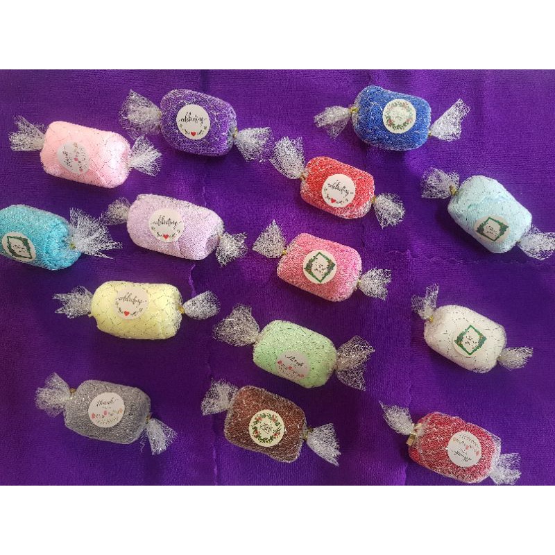 30pcs doorgift #doorgift candy shape #doorgift handkerchief digulung ...