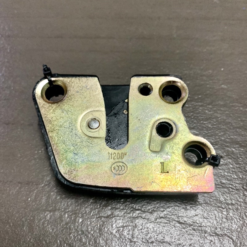 Perodua Kembara (DVVT) Front Rear Door Inner Latch Lock Dalam Pintu ...