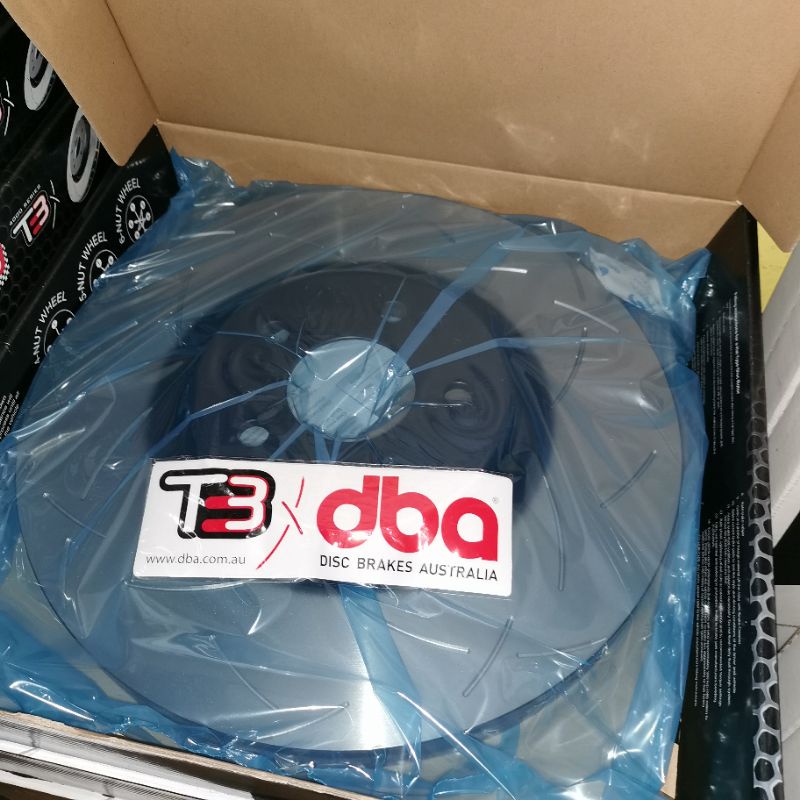 DBA T3-4000 Mercedes A45 CLA45 GLA45 Front brake disc DBA42698S, new in ...