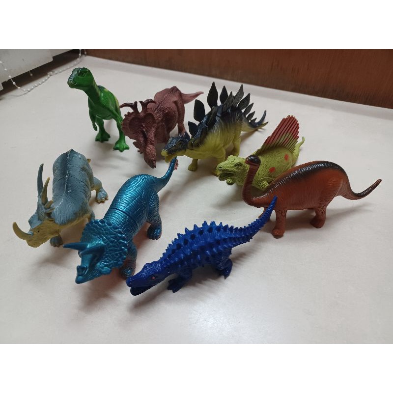 Eight Dinosaurs (various species and sizes) - 1/3 | Shopee Malaysia