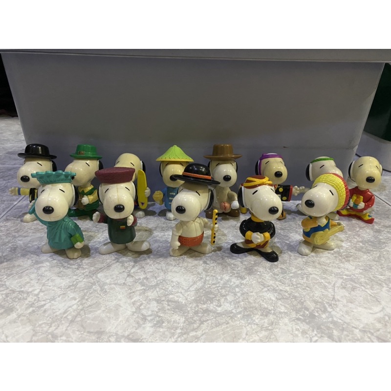 Used Mcdonald Snoopy World Tour Toy Collection Whole Set Original 13 ...