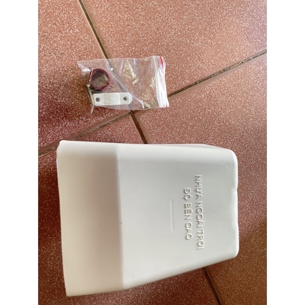 PVC outdoor camera cover protects the camera during the rainy season ...