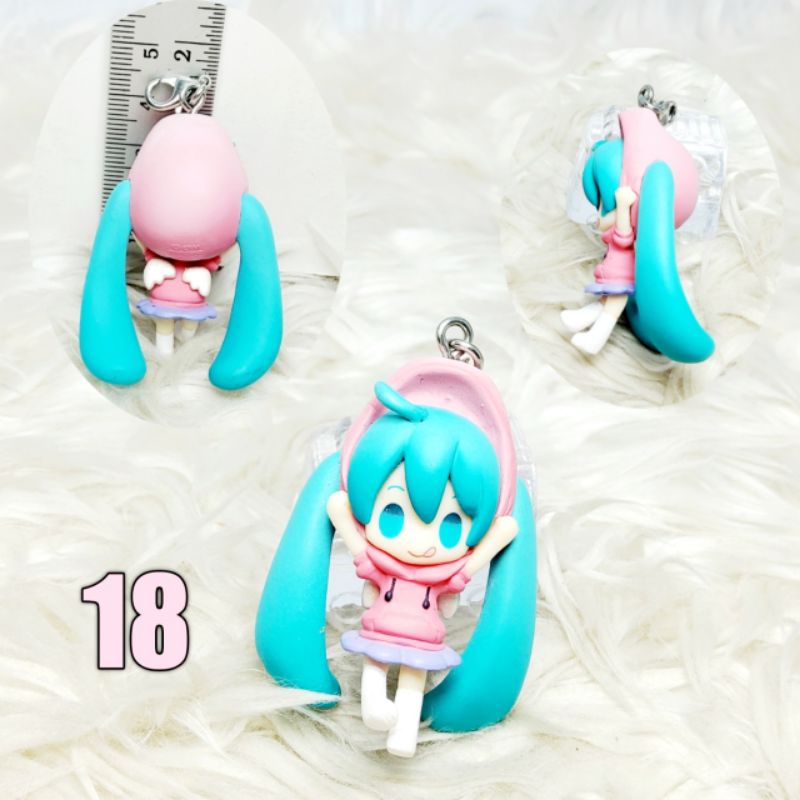 ** Gashapon Hatsune Vocaloid Miku Model Set 1 Genuine Japanese Work ...