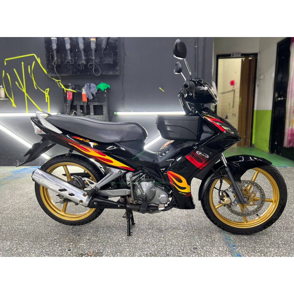Coverset Bodyset Yamaha LC LC135 V1 Hitam Api Merah Original Hong Leong ...