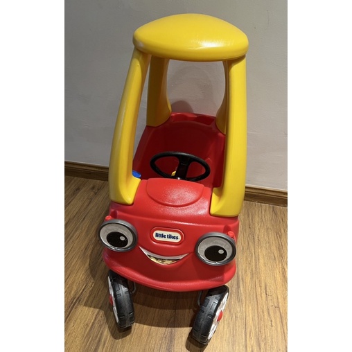 [Sold] Little Tikes Classic Cozy Coupe Ride On Car | Radio Flyer Fisher ...
