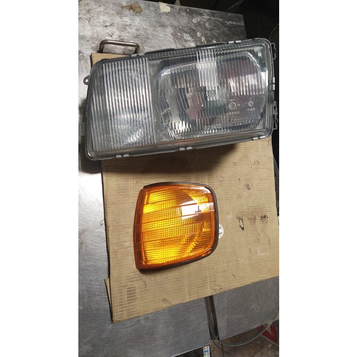 Mercedes Benz W126 Head Lamp / Head Light BOSCH (0301065705 / ...