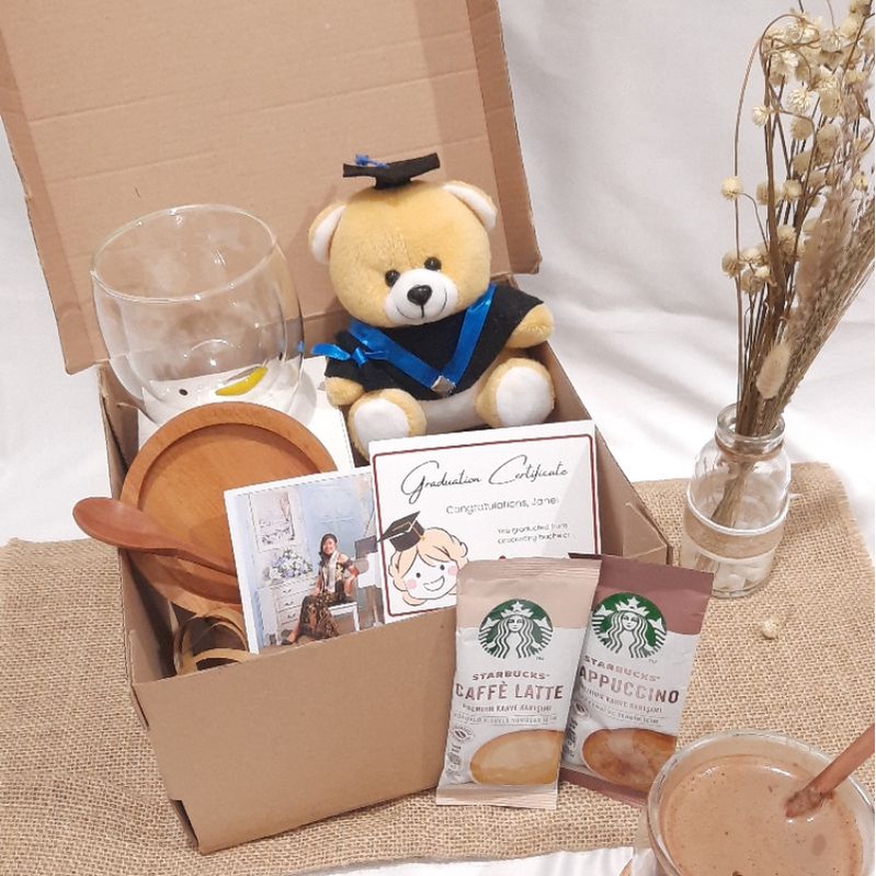 Graduation HAMPERS / GRADUATION HAMPERS / GRADUATION HAMPERS ...