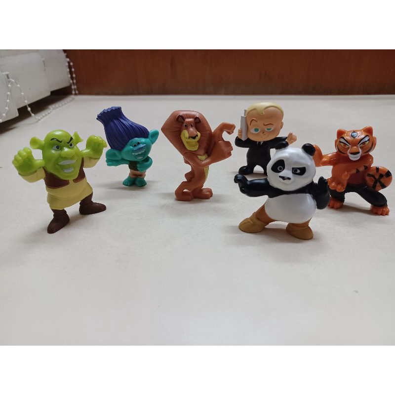 DreamWorks Animation figurines Made for McD, price is for all 6 ...