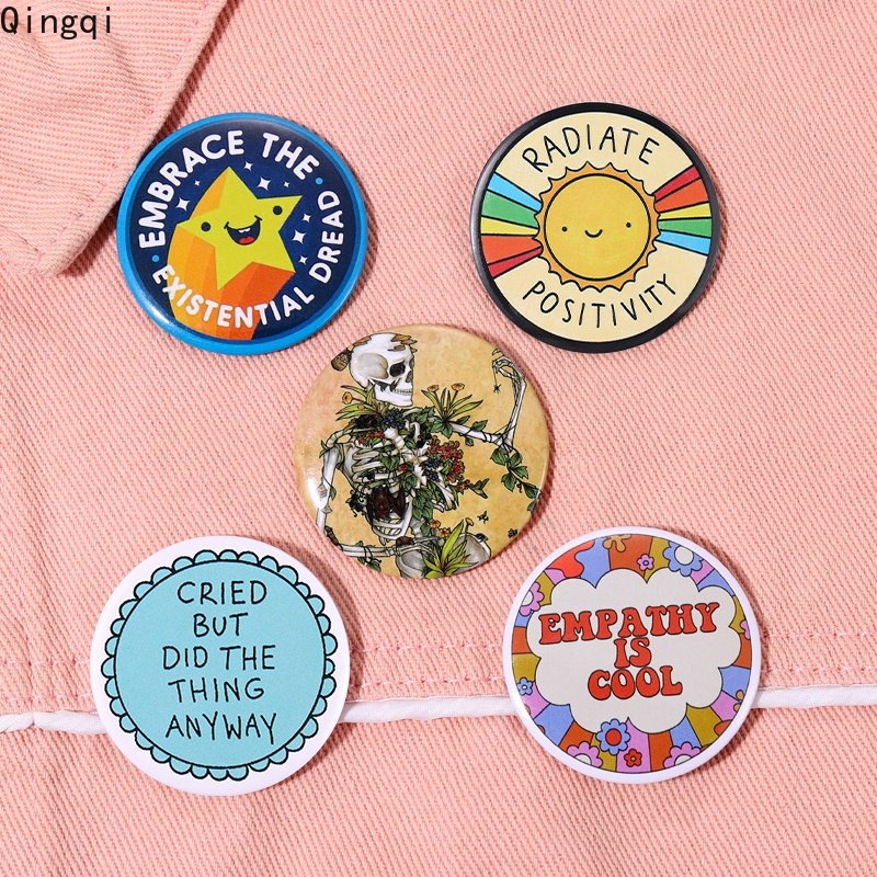 44mm Cute Colorful Quotes Star Tinplate Pin Old-school Brooch Badges ...