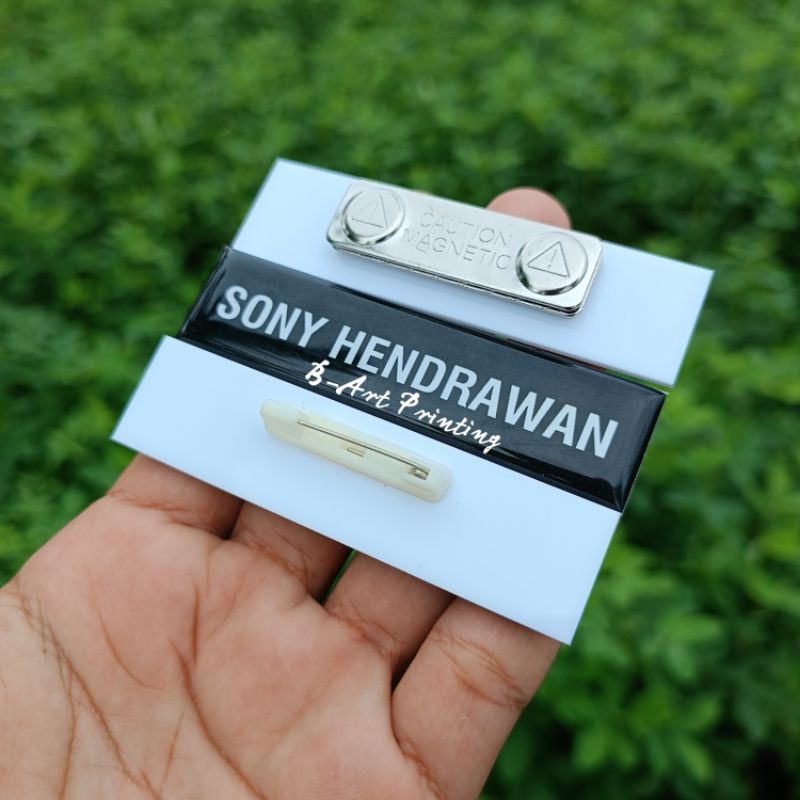Name TAG ACRYLIC NAME PLATE NAME CHEST RESIN NAMETAG PIN AND MAGNET ...