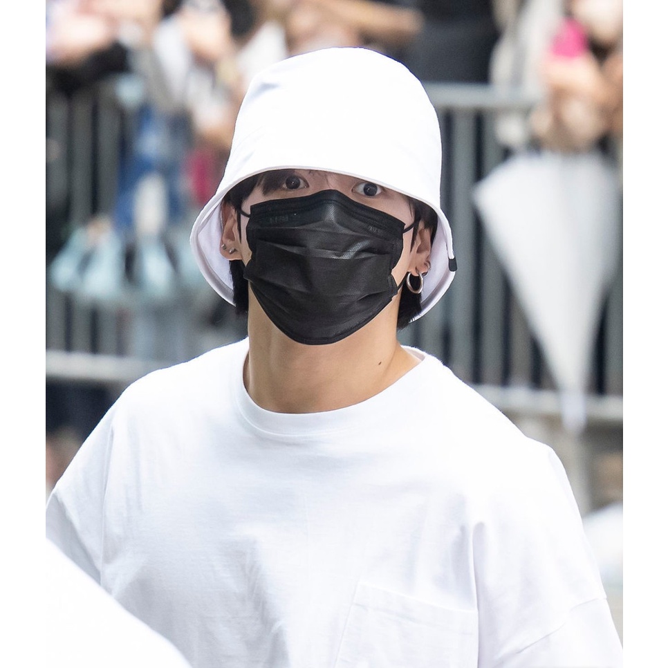 KOREA [ VARZAR ] Label drop over fit bucket hat / BTS JUNGKOOK & ENHYPEN jungwon 100% authentic ...