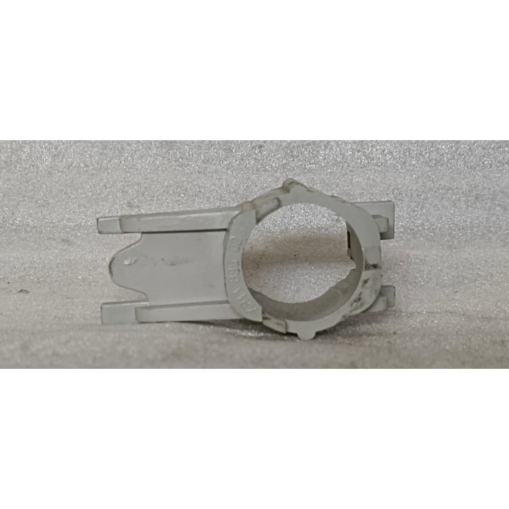 MERCEDES-BENZ W211 FRONT BUMPER SENSOR HSG (ORIGINAL) RIGHT | Shopee ...