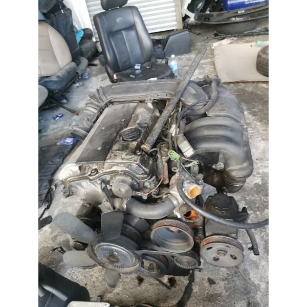 Mercedes benz M104 ENGINE E280 | Shopee Malaysia