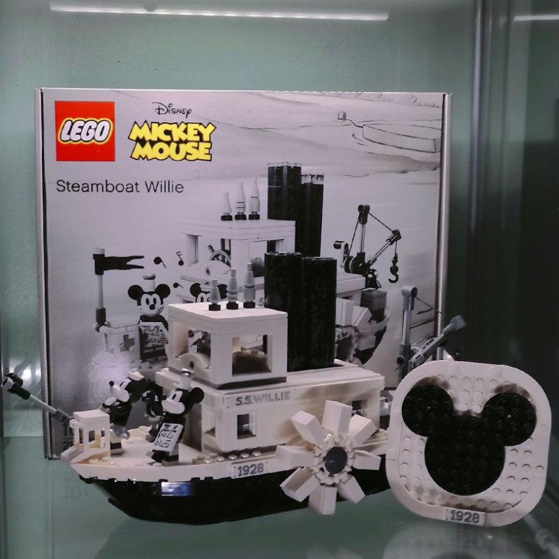 LEGO IDEAS 21317 Steamboat Willie | Shopee Malaysia