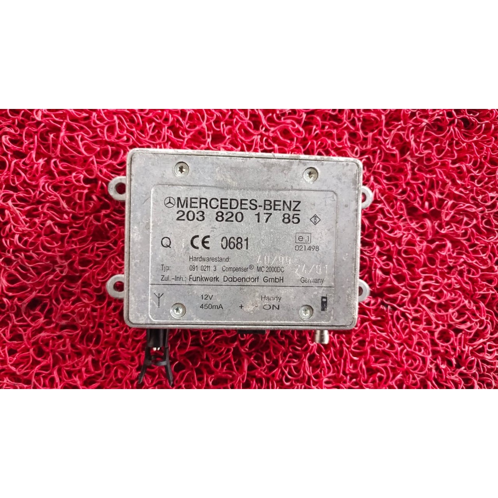 Mercedes Benz CLK 320 W20 Aerial Antenna Amplifier 2038201785 Original ...