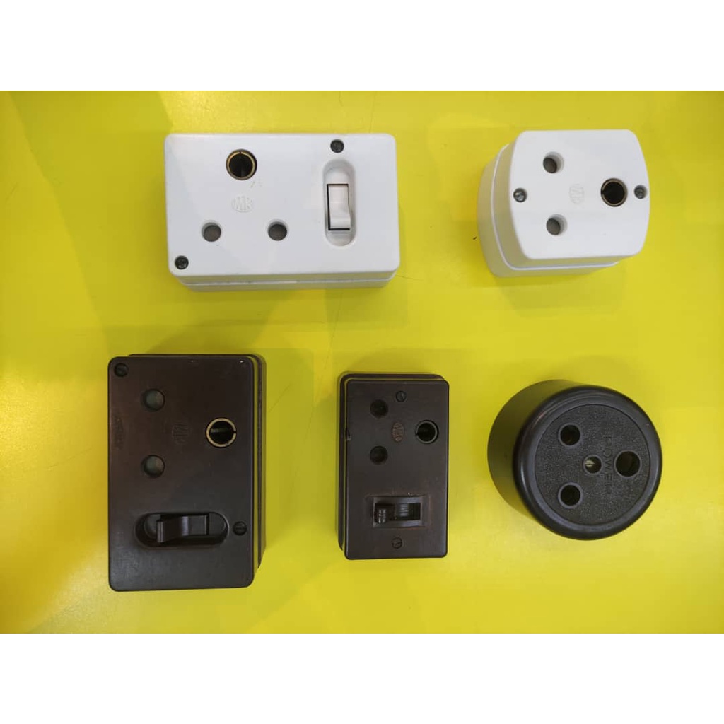 [CLEARANCE STOCK] MK 5AMP / 15AMP SUIS SOCKET | Shopee Malaysia