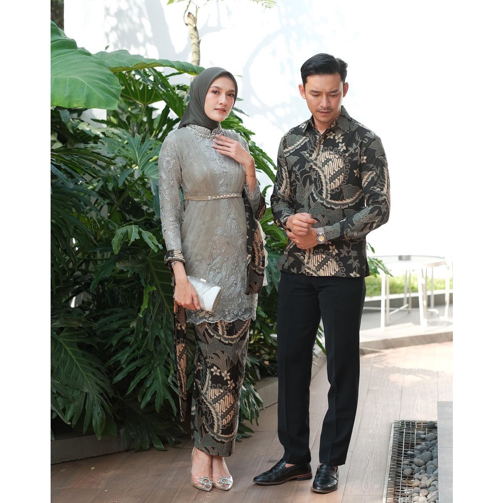 Batik Couple Tille Tulle Mutiara Set Kebaya Couple Madina Indira ...