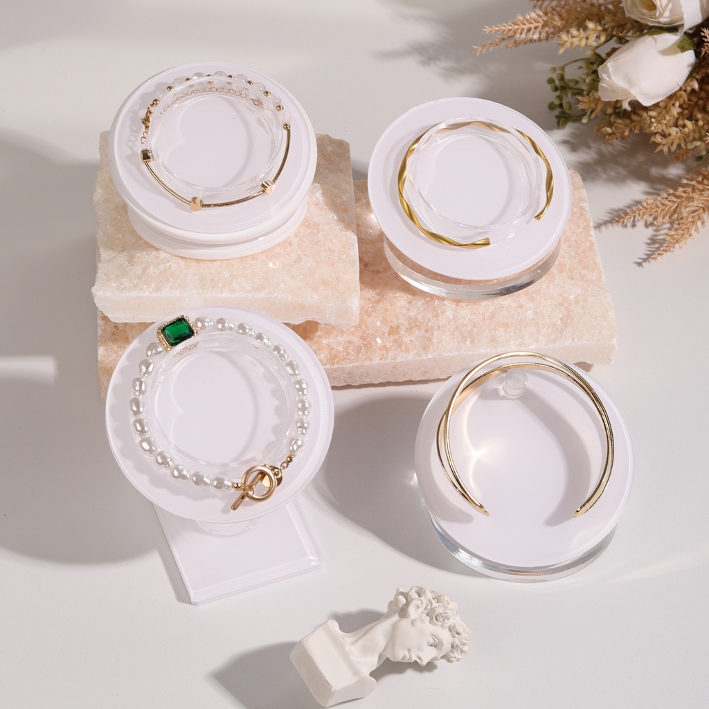 Crystal Jewelry Stand Acrylic Bracelet Display Round Jewelry Holder ...