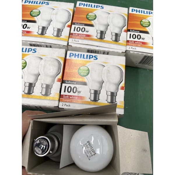 (clearance) PHILIPS b22 15/25/40/60 frosted/ clear | Shopee Malaysia