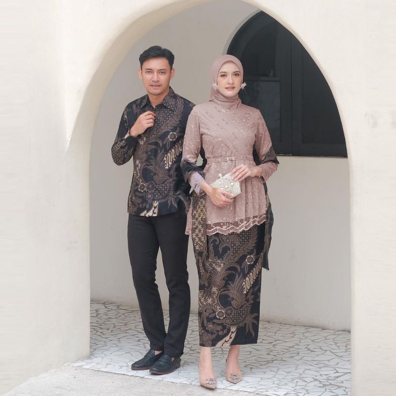Solo Couple Batik kebaya SET Batik kebaya Couple Fiancé Couple Fayra ...