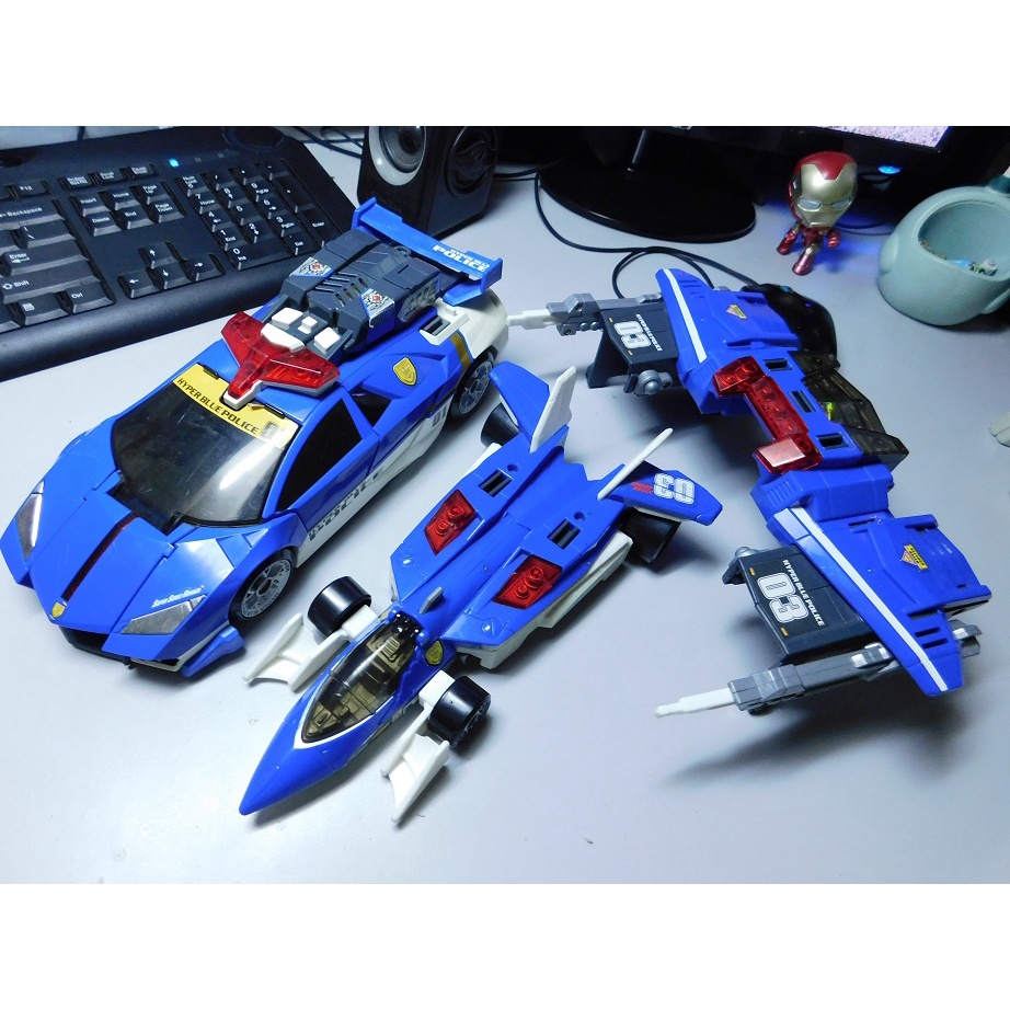 Tomica : Hyper Blue Police 01 & 03 _ Super Sonic Runner & Storm Runner ...